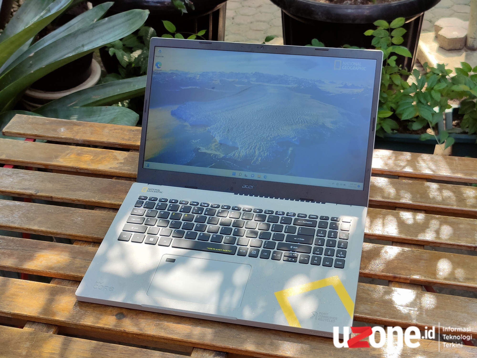 Laptop vs Tablet, Mana yang Lebih Baik Buat Harian? Laptop vs Tablet, Mana yang Lebih Baik Buat Harian?